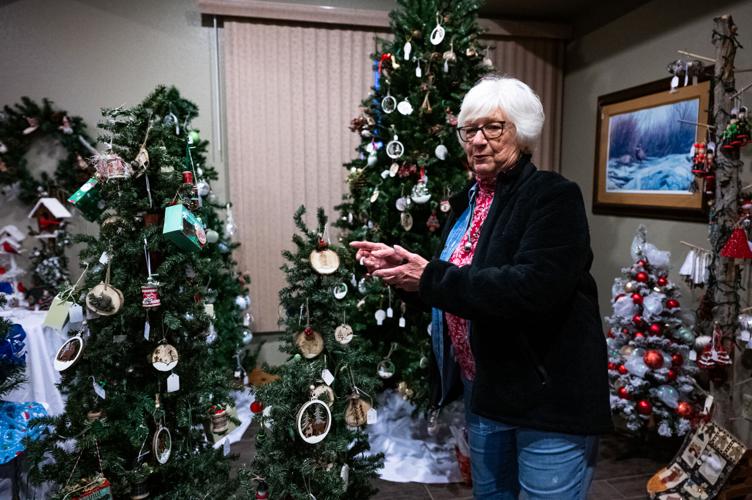 Former Wyoming governor and first lady volunteer home for annual ...