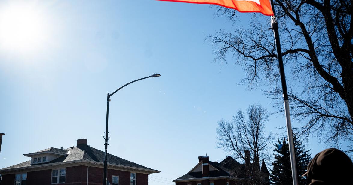 Cheyenne locals gather to remember Jan. 6 attack, protest Trump in ...