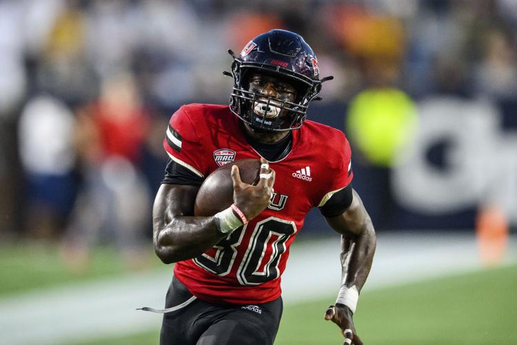 RB Harrison Waylee ready to make UW debut against Texas | University of ...