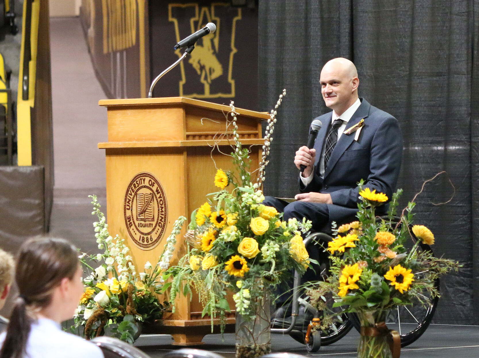 Celebration of life: Three UW swimmers remembered in the Double-A ...