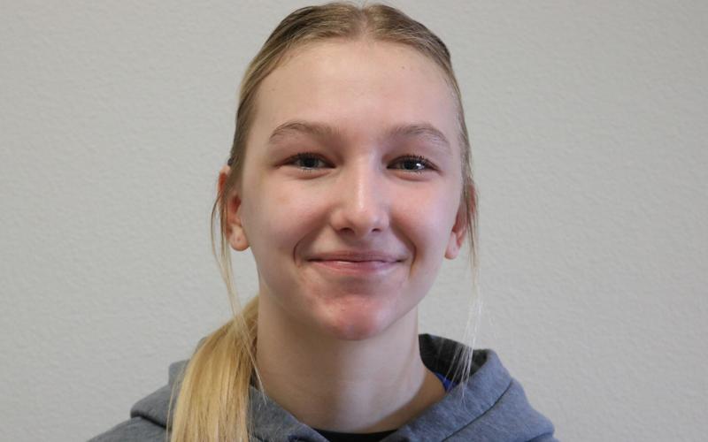 Central's Trona Bates, Samuel Smith wrestling their best during final ...