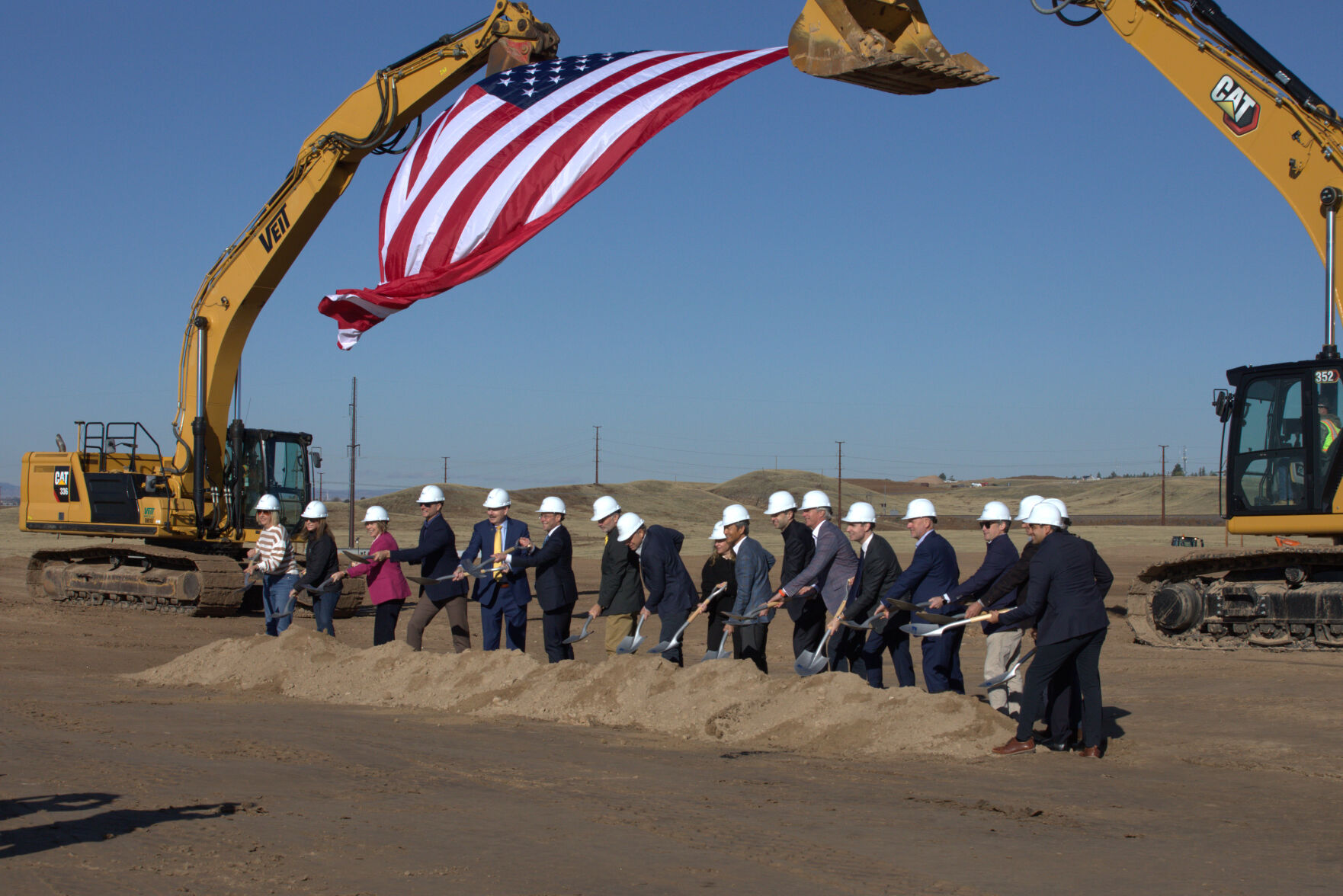 $1.2 billion data center breaks ground in Cheyenne | Local News ...