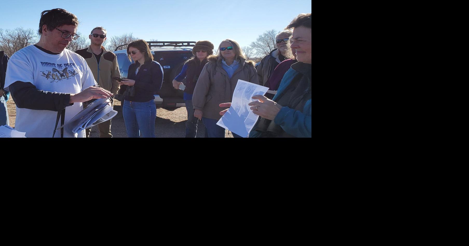 Raptors entice birdwatchers to follow “The Nunn Guy” in cold, early ...