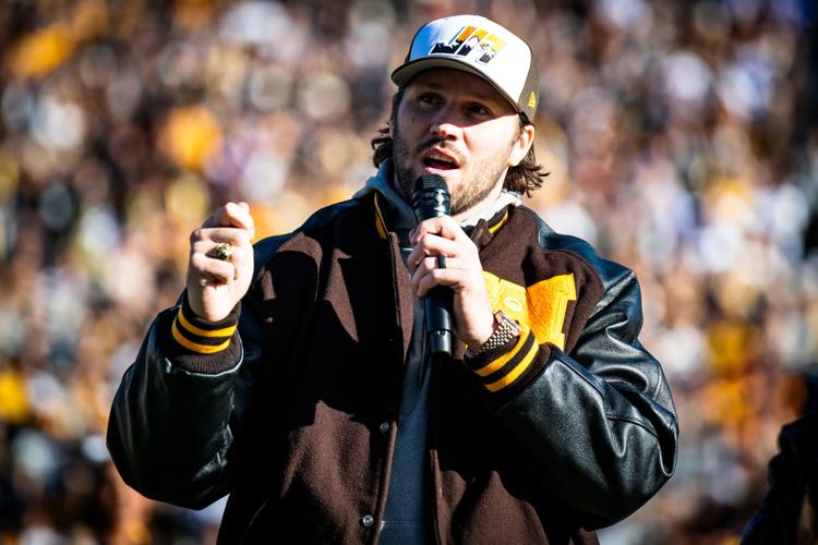 10-year-old Francine Smith celebrates 2 years cancer-free with Josh ...