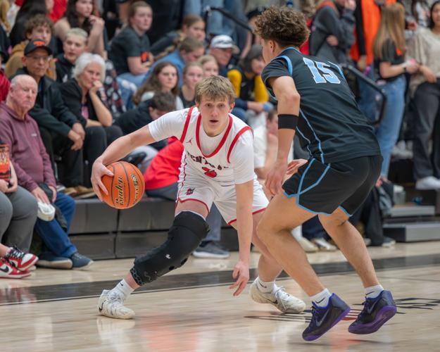 Indians fight off East to sweep regular season series | Cheyenne ...