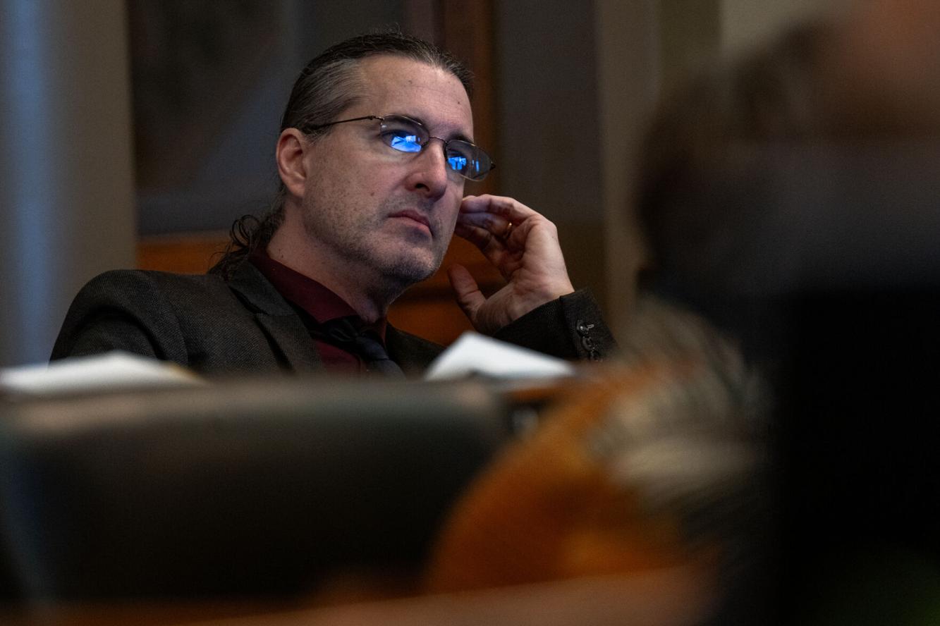 Rep. Kelly will finish session virtually due to back injury | Local ...