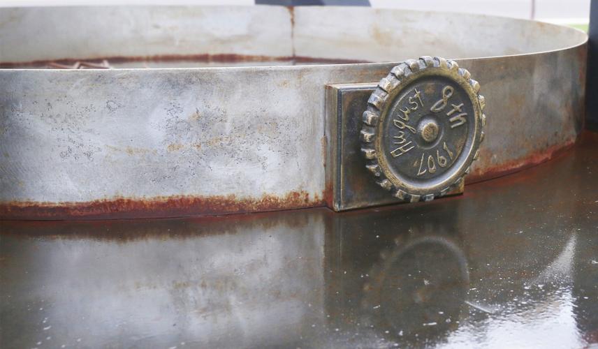 'Lines of Sight': UW artists forge an art and engineering story | News ...