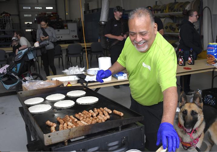 Residents turn out for annual Rawlins Fire Department 5K run, pancake ...