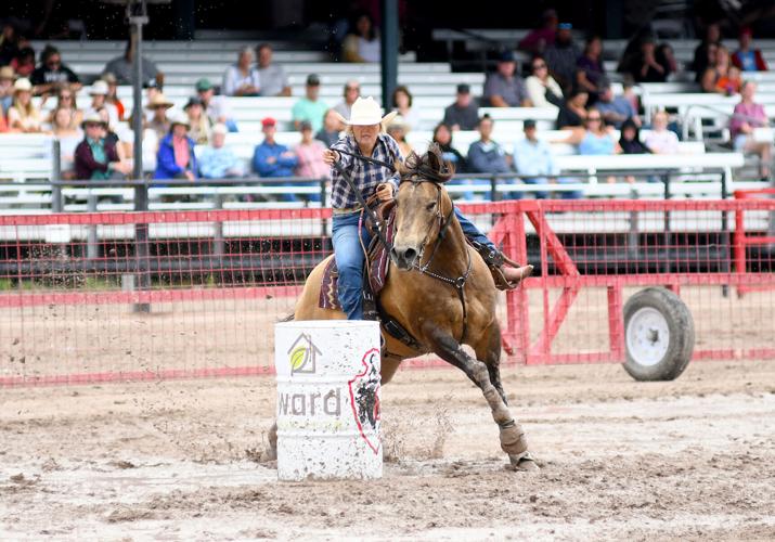 Barrel racer Mehalic and her horse battle through adversity | Rodeo ...