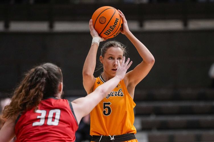 Cowgirls lose nail-biter against New Mexico | Women’s Basketball ...