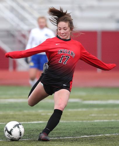 Seniors Lam and Smith are prepared to lead Lady Indians | Cheyenne ...