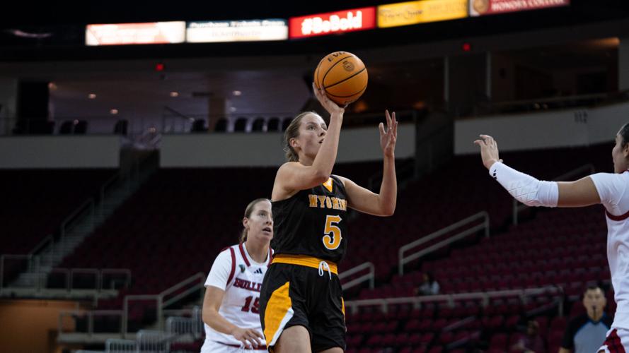 Barnes scores career-high 24 points, powers Cowgirls hoops to 2nd ...