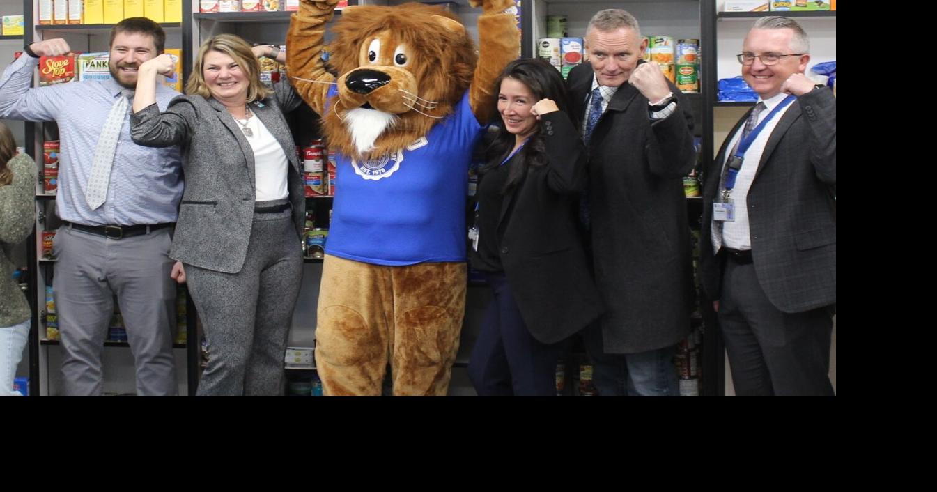 Velma Linford Elementary School celebrates new food pantry with Wyoming ...
