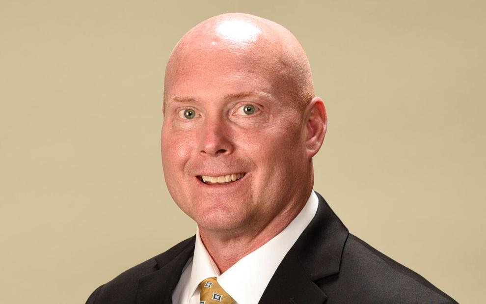 Sawvel hires Hall as Cowboys' cornerbacks coach | University of Wyoming ...