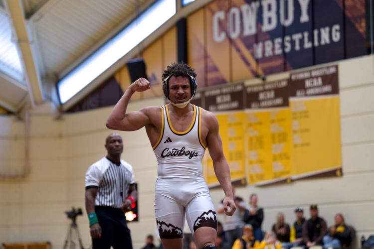 university of wyoming wrestling results