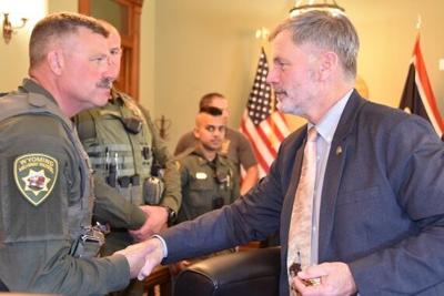 Gordon meets with troopers who worked at southern border | Local News ...