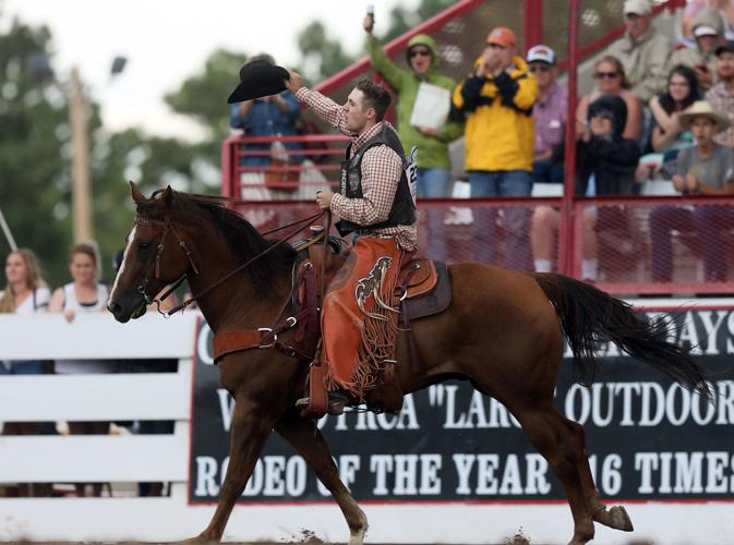 Brody Cress dominates on way to third CNFR | Cheyenne East ...