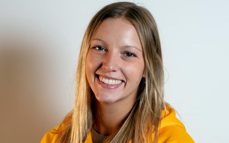 Gillette's Gabby Drube nears UW record in 400 hurdles | University of ...