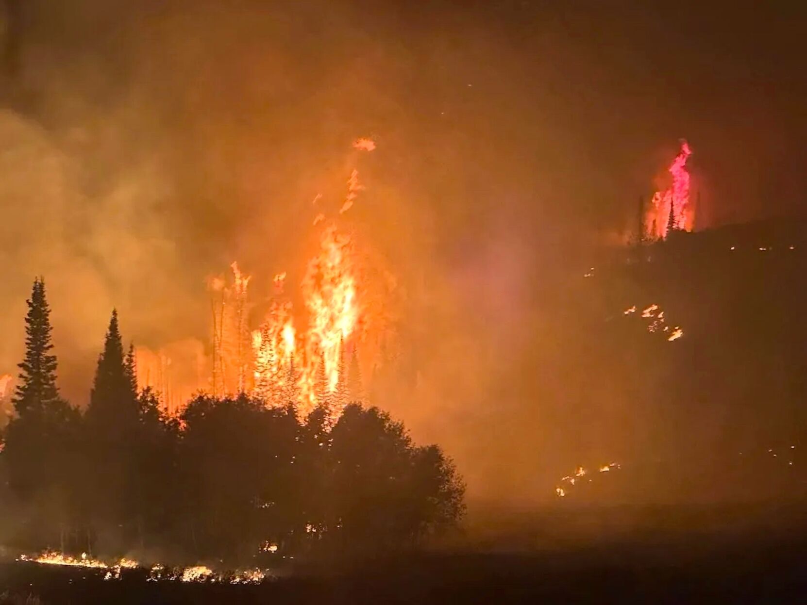 Western Wyoming fires spur evacuations, close highway, backcountry ...