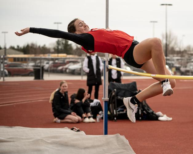 Cheyenne East track teams sweep Okie Blanchard Invitational titles ...