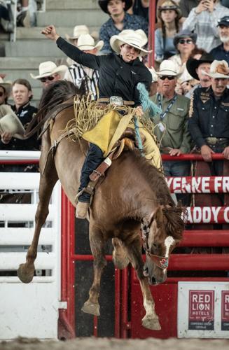 Stetson Wright makes bull riding finals, makes case for all-around ...