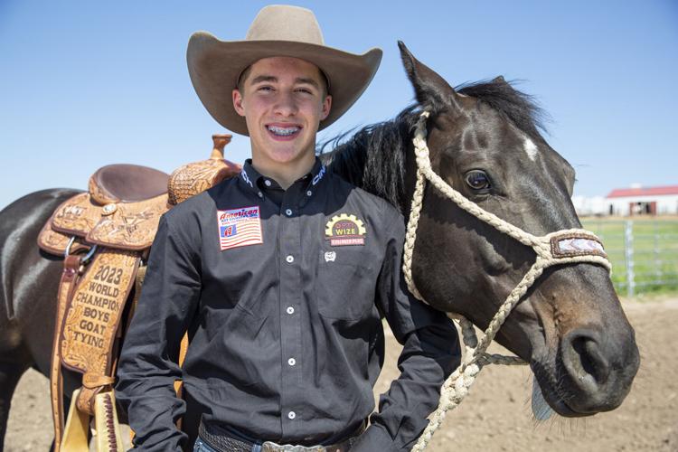 Cheyenne's Juddy Farella rides new horse to national goat tying title ...