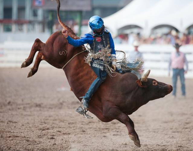 Stetson Wright wins CFD saddle bronc, all-around titles | Cfd ...