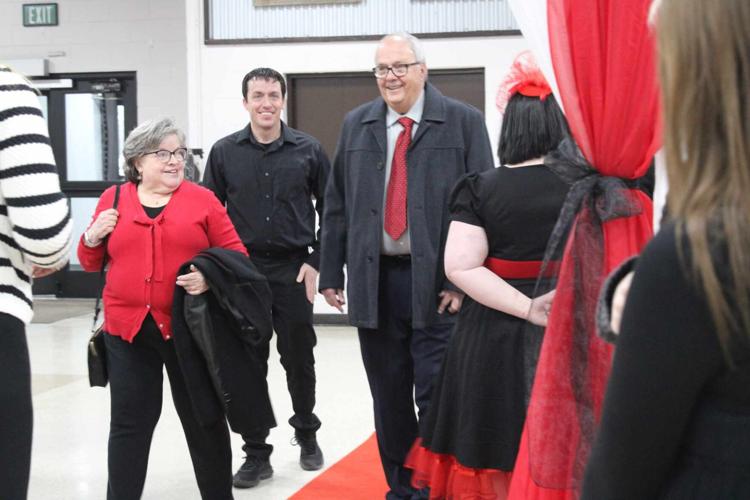 11th annual Red Tie Gala benefits lab project | Rocket Miner ...