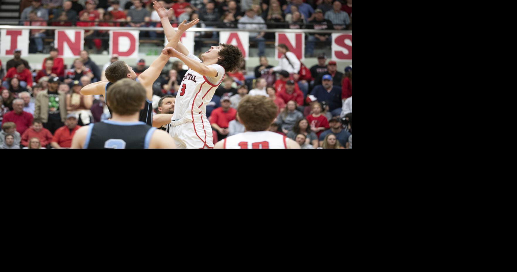 Cheyenne Central v Cheyenne East boys basketball | Gallery ...