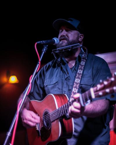 Americana singer-songwriter Jonathan Foster to share his journey with ...