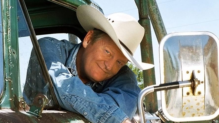 Craig Johnson takes Sheriff Longmire on a search party through the Red ...
