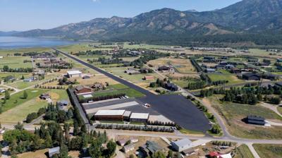 Alpine plane crash sheds light on turbulence over fly-in subdivision ...