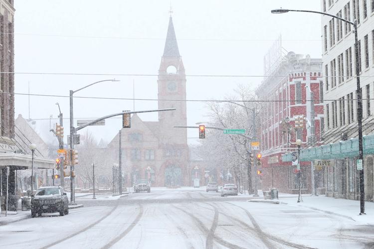 Cheyenne highly likely to see 18 inches of snow, high winds | Local ...