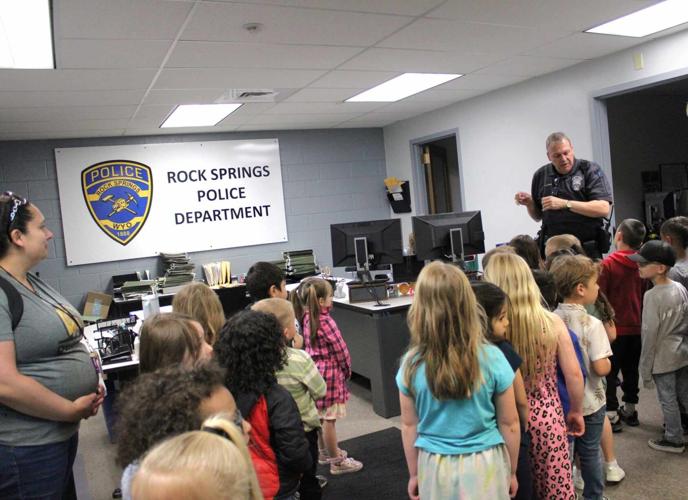 School children take a tour through RSPD for field day | Rocket Miner ...