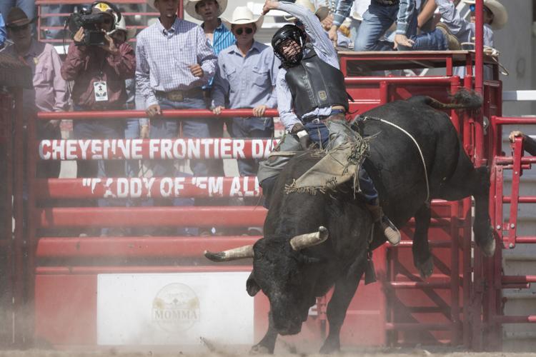 Taylour Latham claims first breakaway quarterfinal | Cfd | wyomingnews.com