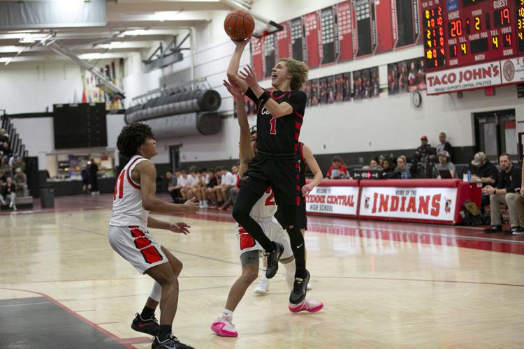 Cheyenne Central v Rock Springs boys basketball | Gallery | wyomingnews.com