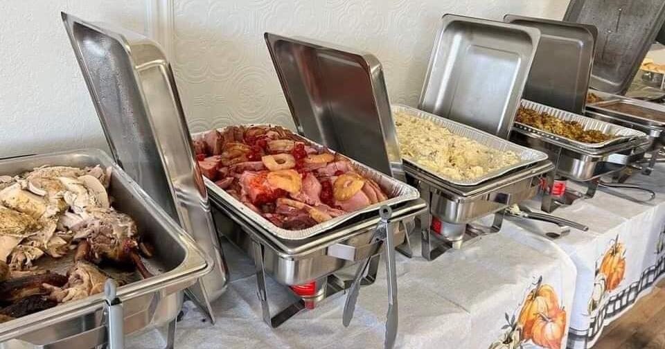 Local culinary artist hosts free Thanksgiving dinner | Rocket Miner ...