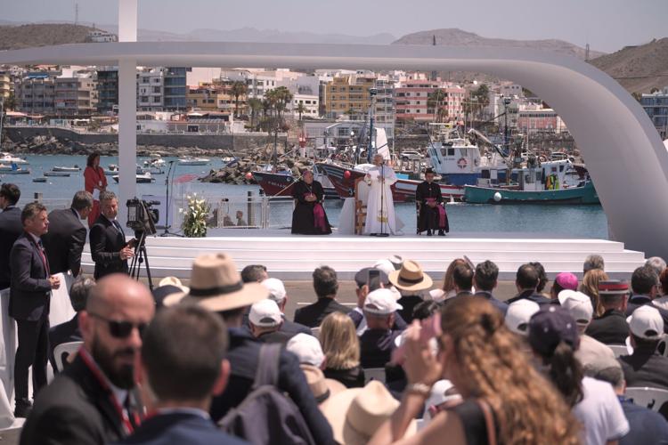 Pope slams world's indifference to migrants while visiting onetime ...