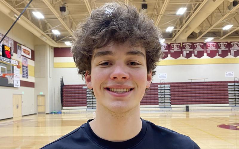 Laramie's Roman Smith plays through rare joint disorder | Laramie High ...