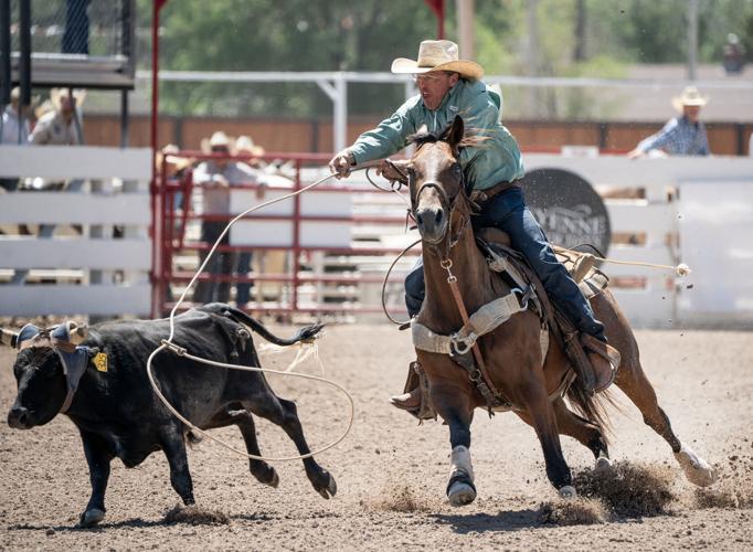 Taylor Santos is top steer roping qualifier at Cheyenne Frontier Days ...