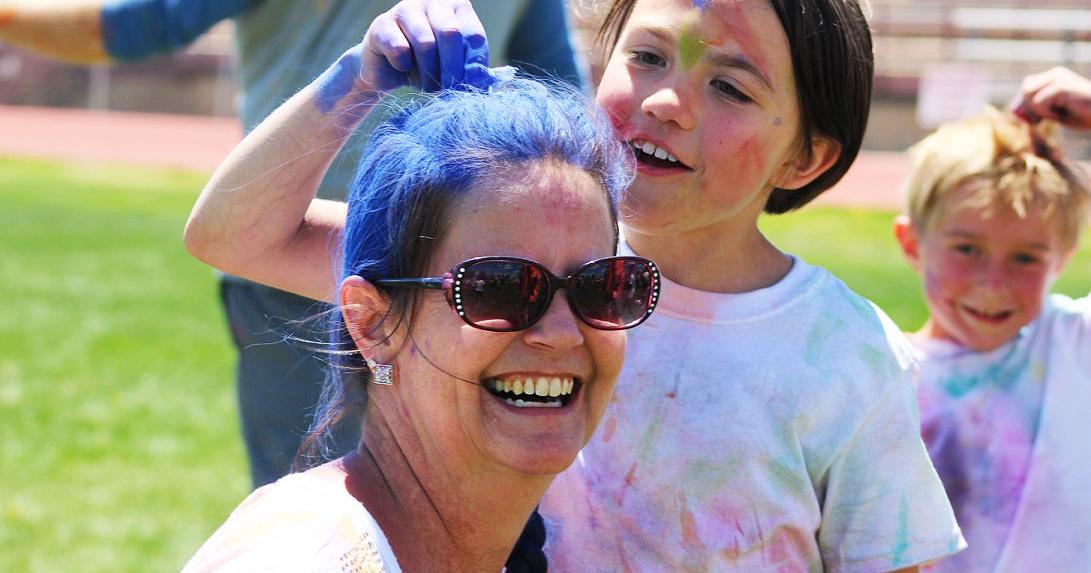 Chalk run celebrates school year, benefits new garden program | News ...