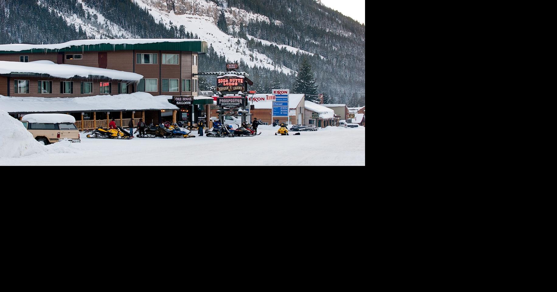 Snowmobilers, auto-access crowd find ‘room for compromise’ on plowing Yellowstone’s ‘plug ...