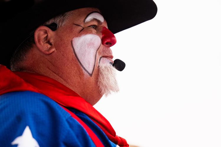 Wacey Schalla posts highest score in bull riding to advance to finals ...