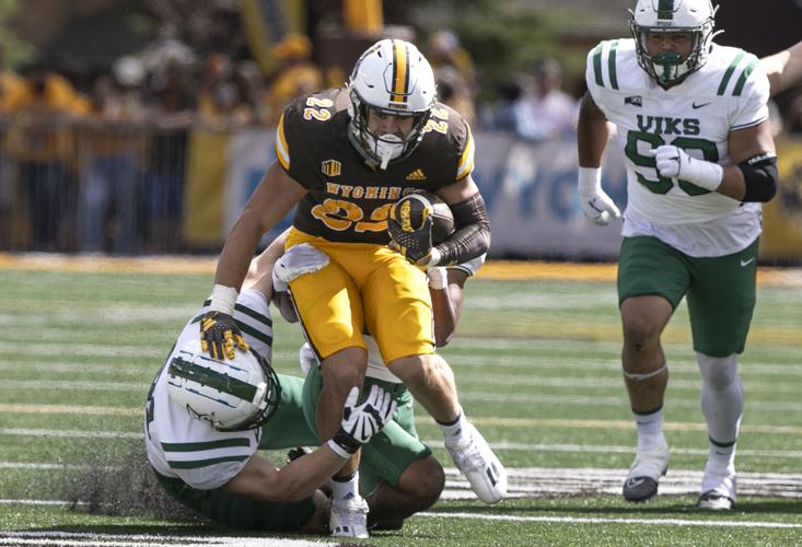 Sam Scott carving out a role in Wyoming's backfield | University of ...