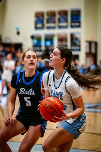 Hot start, defense fuels East in win over No. 3 Bolts | Cheyenne East ...