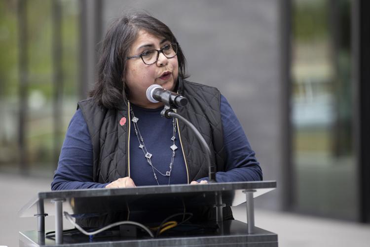 Banner ceremony honors military members, families of the fallen | Local ...