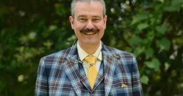 ‘Antiques Roadshow’s’ Nicho Lowry to speak at UW on World War I posters ...