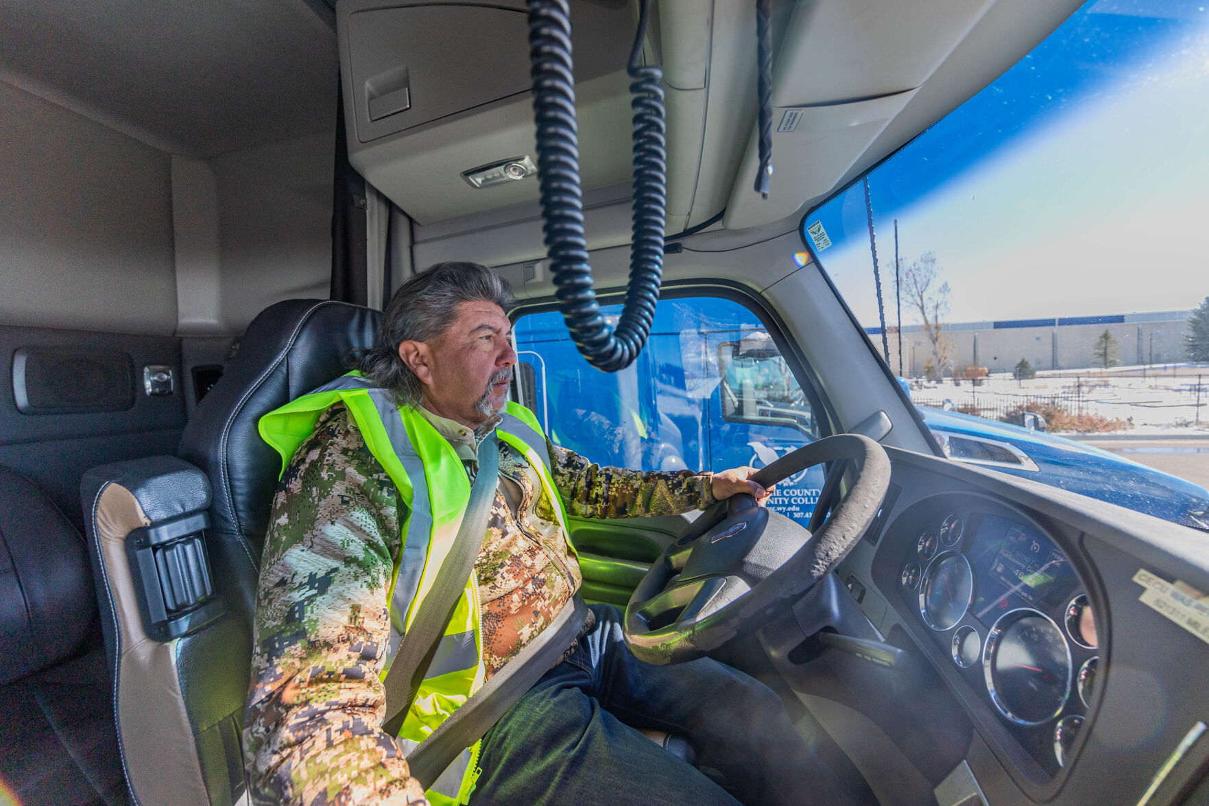 Federal grant to cover CDL program tuition for military members ...