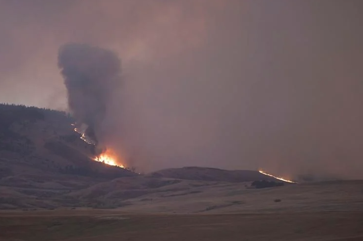 Smoke from Elk and Pack Trail fires settles over Cheyenne, parts of ...