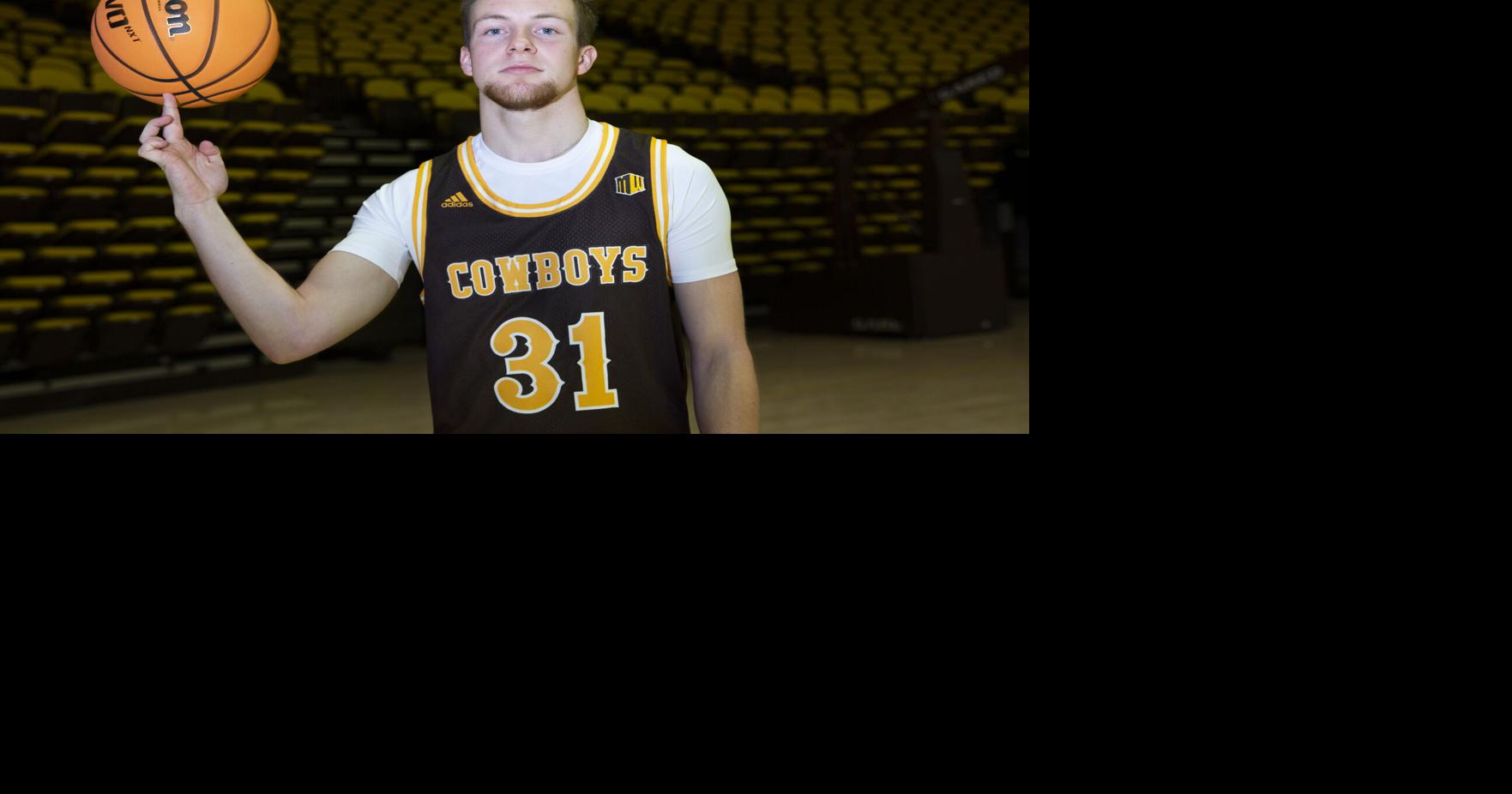 The spark plug: Walk-on Cort Roberson provides energy on Cowboys' bench ...